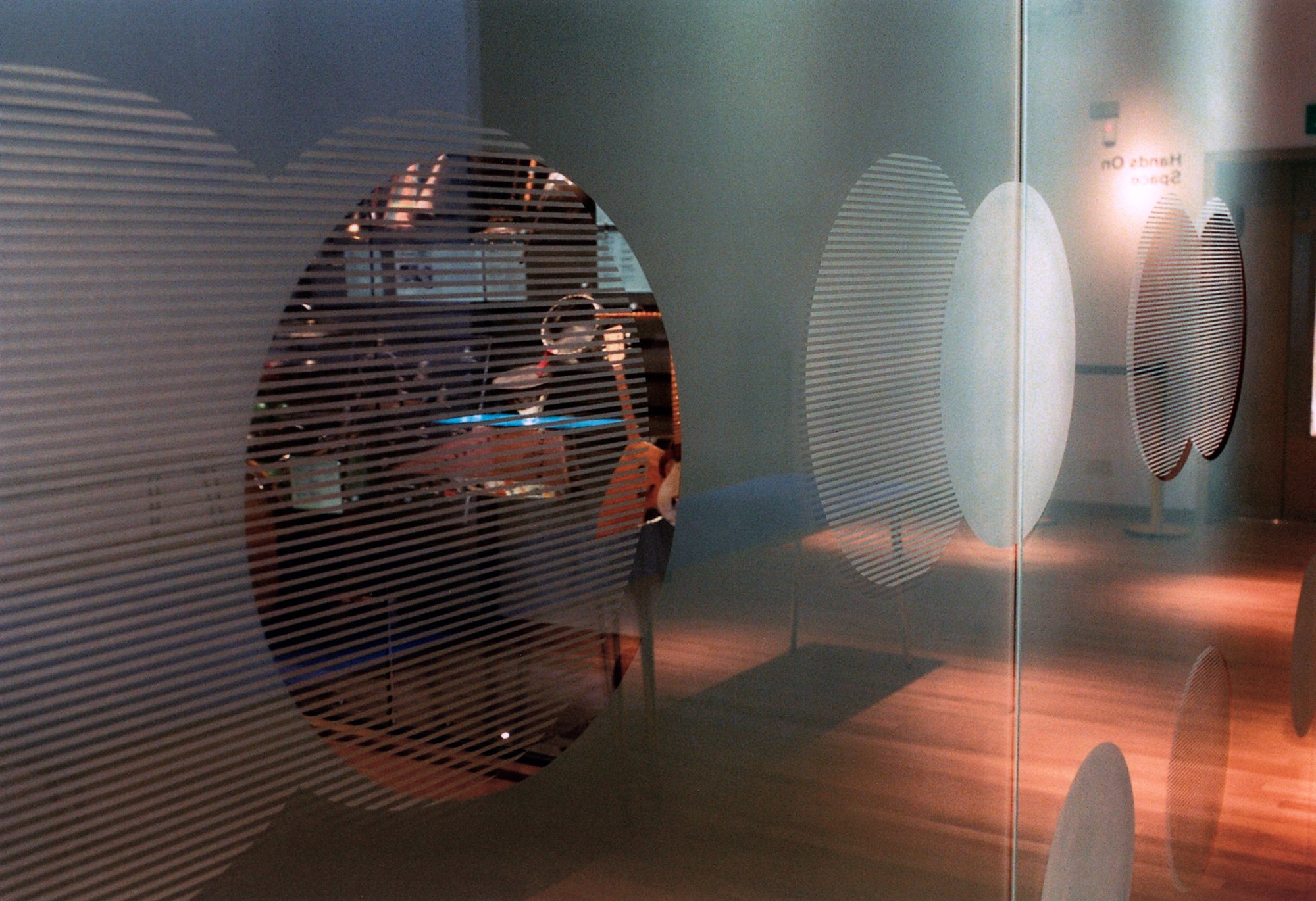 The Music Gallery ← Ralph Appelbaum Associates ← Polimekanos